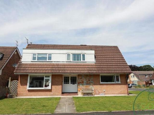 St. Helens Close, Preston, 4 Bedroom Detached