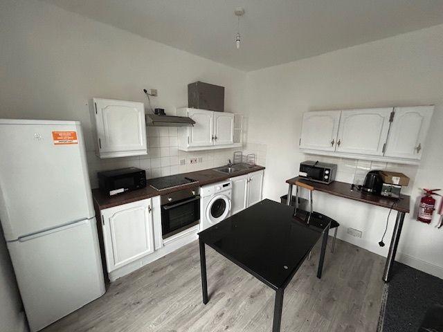 St Helens Avenue, Brynmill Swansea SA1, 4 bed terraced house to rent, £895 pcm | PrimeLocation