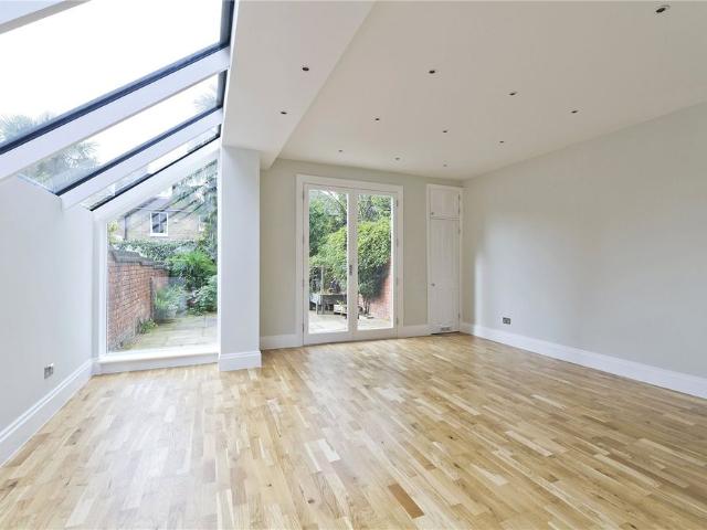 St. Helens Gardens, W10, Ladbroke Grove