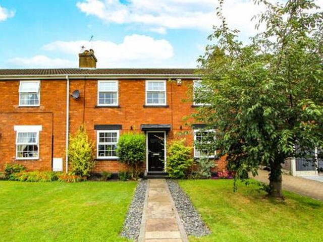 St Helens Square, Kirk Sandall, 3 Bedroom Semi detached