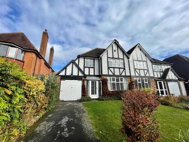 St. Helens Road, Solihull B91 2DA 3 bed semi detached house to rent £1,695 pcm £391 pw