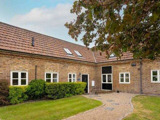 St Huberts Lane, Gerrards Cross, 4 Bedroom Barn