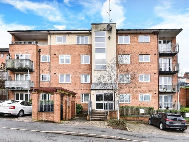 St. Hughs Avenue, Buckinghamshire HP13, 2 bed flat to rent, £1,350 pcm | PrimeLocation