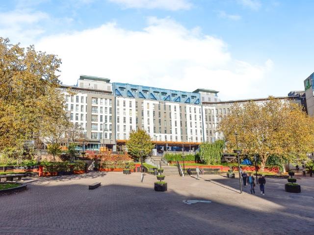 St. James Barton, Bristol BS1, 2 bed flat to rent, £1,700 pcm | PrimeLocation