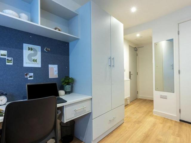 St James Boulevard, Newcastle Upon. Studio to rent £1,018 pcm £235 pw