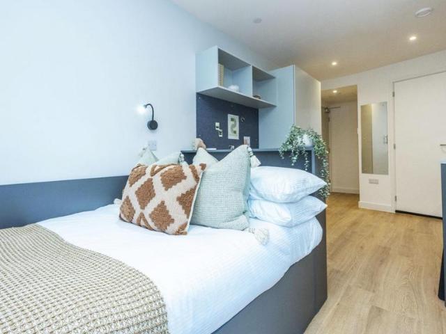 St James Boulevard, Newcastle Upon. Studio to rent £1,018 pcm £235 pw