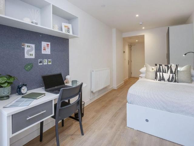 St James Boulevard, Newcastle Upon Tyne NE4, 1 bed flat to rent, £845 pcm | PrimeLocation