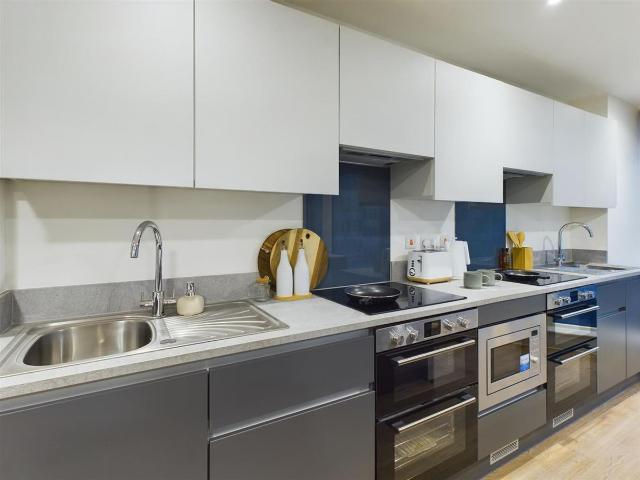 St James Boulevard, Newcastle Upon Tyne NE4, 1 bed flat to rent, £823 pcm | PrimeLocation