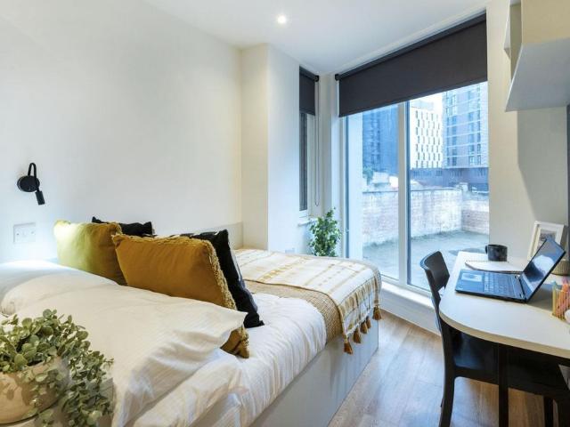 St James Boulevard, Newcastle Upon Tyne NE4, 1 bed flat to rent, £823 pcm | PrimeLocation
