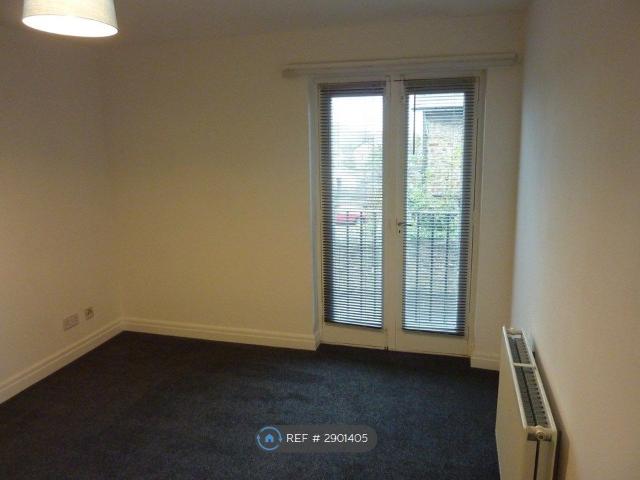 St James Court, Lancaster LA1, 1 bed flat to rent, £730 pcm | PrimeLocation