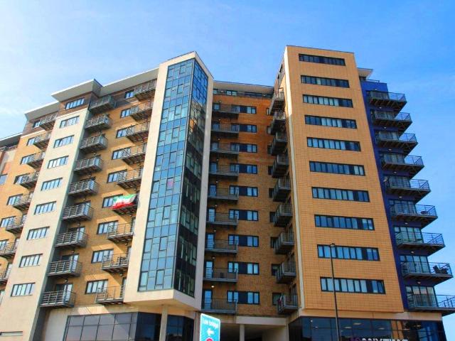 St. James Gate, Newcastle Upon Tyne NE1, 2 bed flat to rent, £1,100 pcm | PrimeLocation