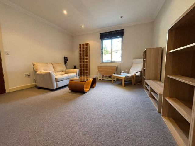 St James Mansions, Cardiff Bay CF10, 1 bed flat to rent, £900 pcm | PrimeLocation