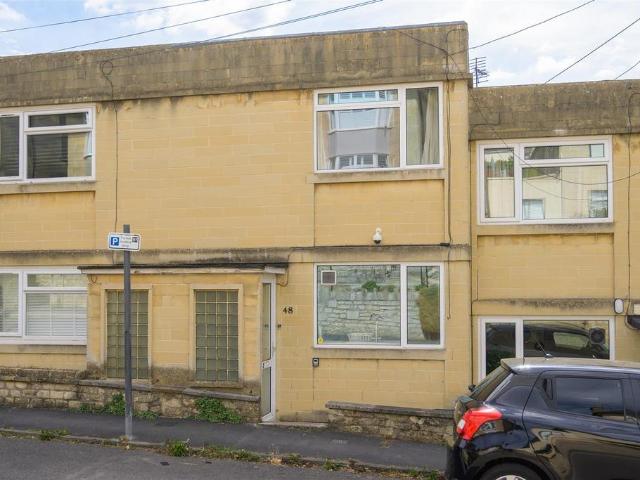St. James Park, Bath BA1 2 bed terraced house to rent £2,057 pcm £475 pw