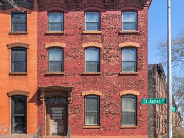 St James Pl, Brooklyn, Home For Sale