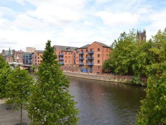 St James Quay, Bowman Lane, 2 Bedroom Apartment