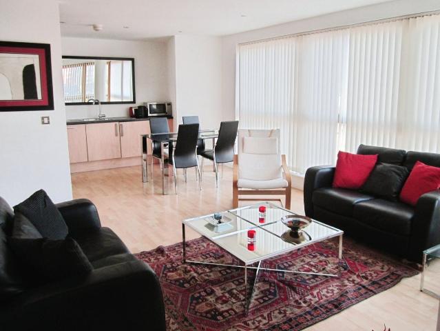 St James Quay, Brewery Wharf, Leeds LS10, 2 bed flat to rent, £1,125 pcm | PrimeLocation