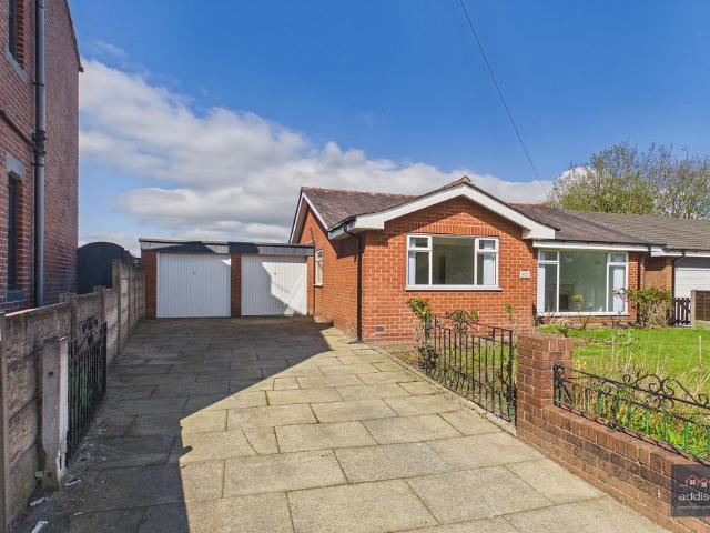 St. James Road, Orrell, Wigan WN5, 3 bed detached bungalow to rent, £1,200 pcm | PrimeLocation