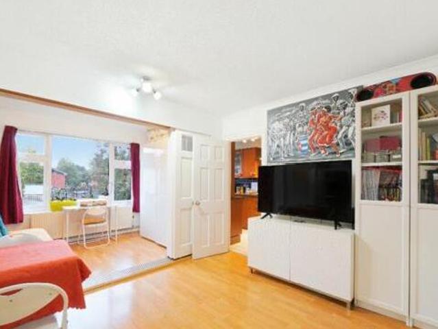 St. James Road, Stratford, 2 Bedroom Flat