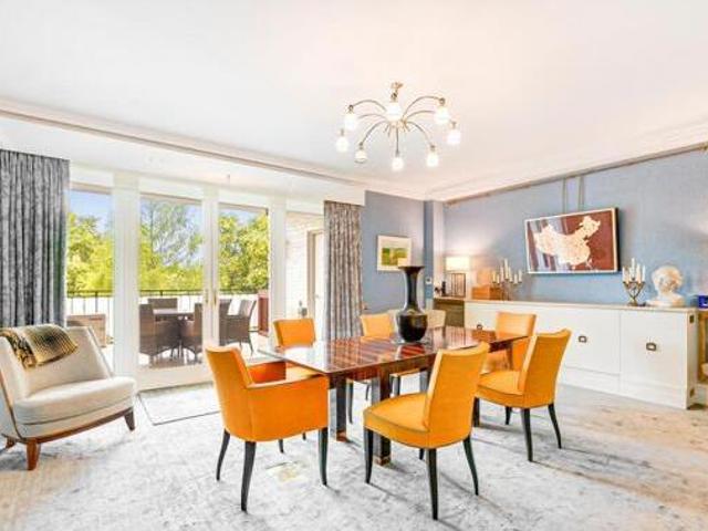 St. James´s Place, London, 3 Bedroom Flat