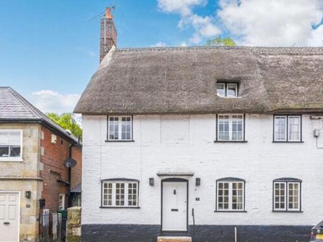 St James Street, Shaftesbury, 2 Bedroom Semi detached