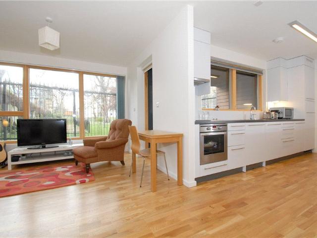 St. James's Road, London SE16, Studio to rent, £2,000 pcm | PrimeLocation