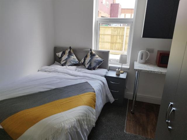 St. John Street, Mansfield NG18, Room to rent, £550 pcm | PrimeLocation