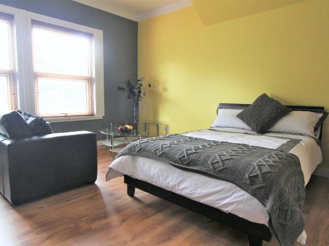St Johns Terrace, Leeds LS3, 1 bed flat to rent, £823 pcm | PrimeLocation