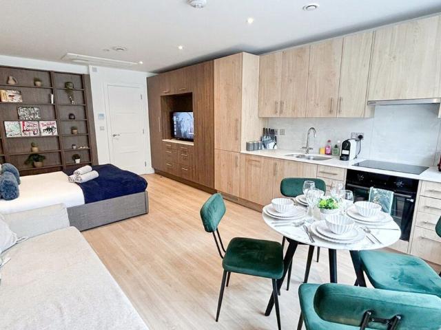 St John's Wood NW8, Studio to rent, £4,425 pcm | PrimeLocation