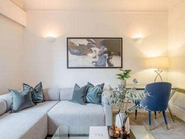 St Johns Wood, London. NW8 2 bed apartment to rent £3,727 pcm £860 pw