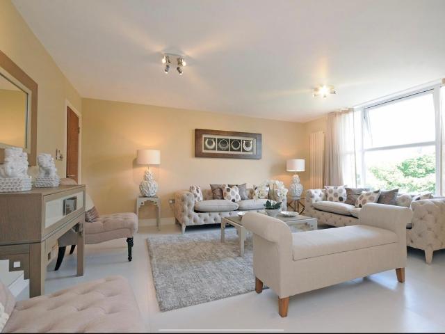 St Johns Wood, London NW8, St Johns Wood, 3 bed flat to rent, £6,067 pcm | PrimeLocation