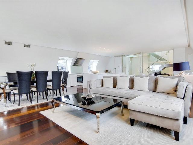 St. Johns Wood Park, London NW8, 3 bed flat to rent, £11,375 pcm | PrimeLocation
