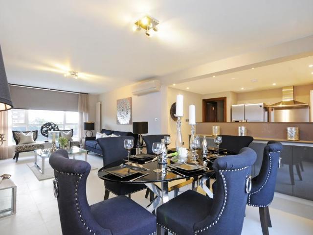 St. Johns Wood Park London NW8 3 bed flat to rent £5,633 pcm £1,300 pw