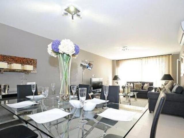 St. Johns Wood Park, London, 3 Bedroom Apartment
