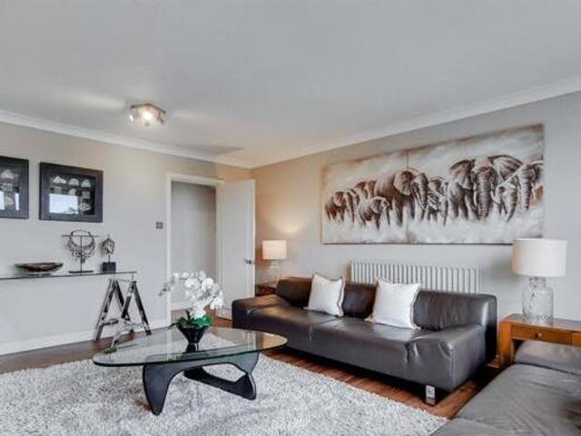 St Johns Wood Park, London, 3 Bedroom Apartment