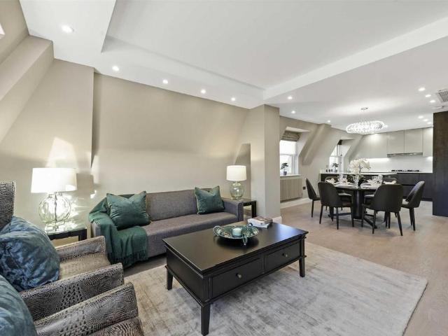St John's Wood Park, St Johns Wood, NW8 3 bed flat to rent £8,948 pcm £2,065 pw