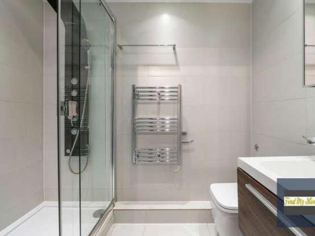 St. Johns Wood Park, St Johns Wood, NW8