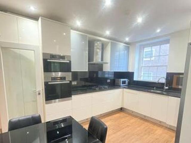 St. Johns Wood Park, Park Lodge, Swiss Cottage, 2 Bedroom Apartment