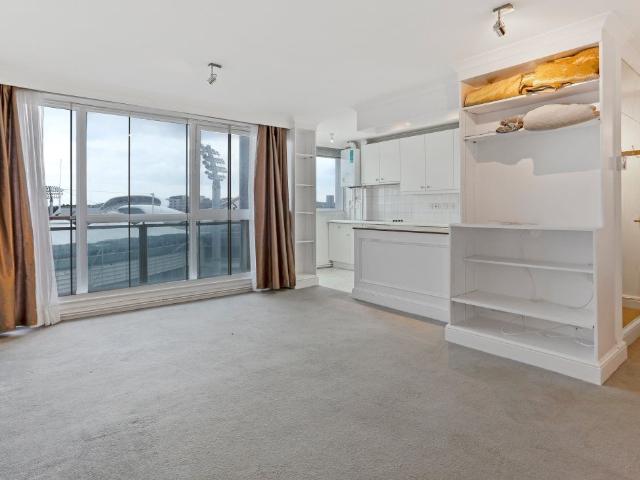 St. Johns Wood Road, Lisson Grove NW8, 2 bed flat to rent, £2,600 pcm | PrimeLocation