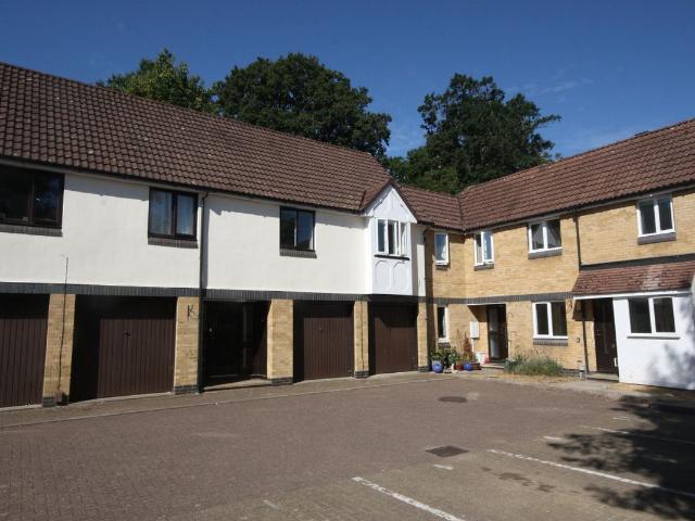 St Johns, Woking GU21, 1 bed flat to rent, £1,100 pcm | PrimeLocation