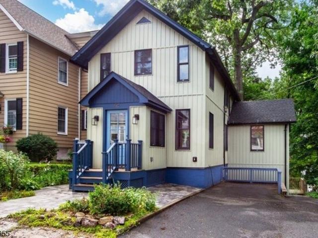 St Johns Ave, Parsippany Troy Hills Township, Home For Sale