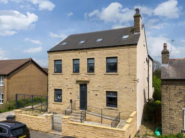St. Johns Avenue, Huddersfield, 15 Bedroom Block