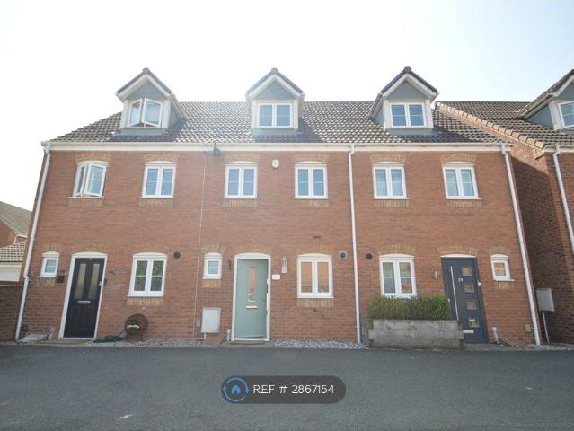 St Johns Close, Burntwood WS7, 3 bed terraced house to rent, £1,300 pcm | PrimeLocation