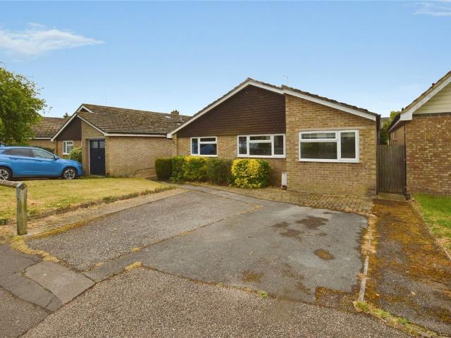 St Johns Close, Saffron Walden, Essex CB11, 4 bed bungalow to rent, £1,750 pcm | PrimeLocation