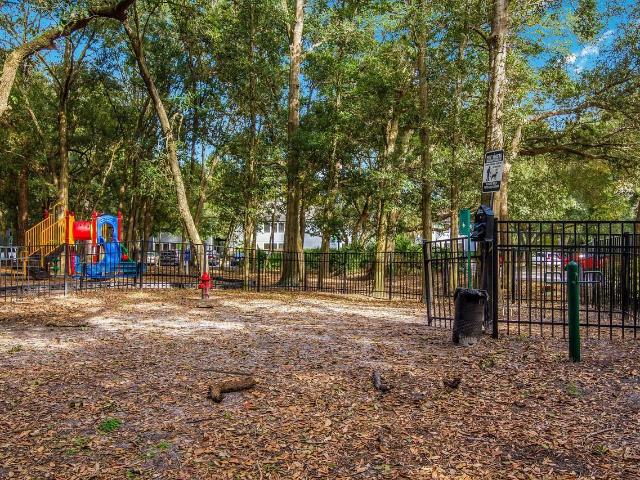 St. Johns Forest Apartments 1 Bedroom Apartment for Rent at 7925 Merrill Rd, Jacksonville, FL 32277 Arlington Hills