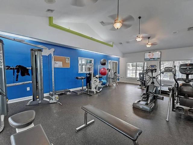 St. Johns Forest Apartments 1 Bedroom Apartment for Rent at 7925 Merrill Rd, Jacksonville, FL 32277 Arlington Hills