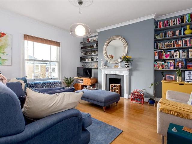 St. John's Grove, Archway N19, 2 bed flat to rent, £2,400 pcm | PrimeLocation