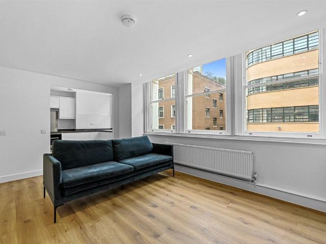 St. Johns House, 50 Vine Street, London EC3N, 1 bed flat to rent, £2,383 pcm | PrimeLocation