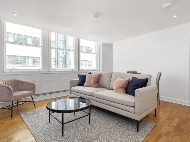 St. Johns House, 50 Vine Street, London EC3N, 2 bed flat to rent, £3,098 pcm | PrimeLocation