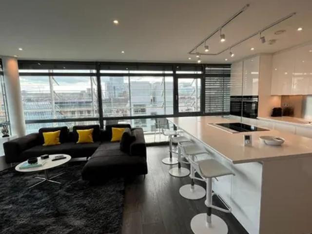 St John's House, Queen Street, Manchester, M2 5JB, United Kingdom | 2 bed apartment for rent #130733953 | Rentberry