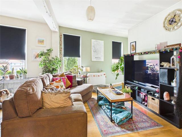 St Johns Lane, Bedminster, Bristol, BS3 3 bed maisonette to rent £1,600 pcm £369 pw
